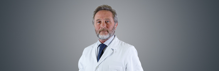 Dr. Mario Carminati
