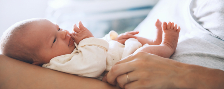 I benefici del rooming-in per mamme e neonati